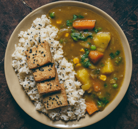 Cos'è il riso al curry giapponese e come si prepara - Ohayo!